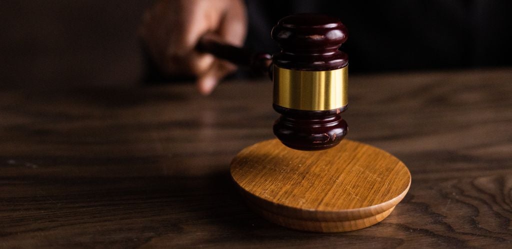 How to Bid at Auction: Eight Top Tips to Help You Succeed - Canstar